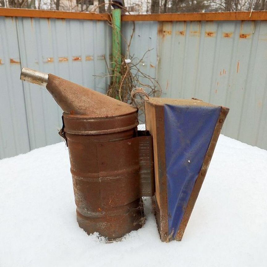 Дымарь для пчел