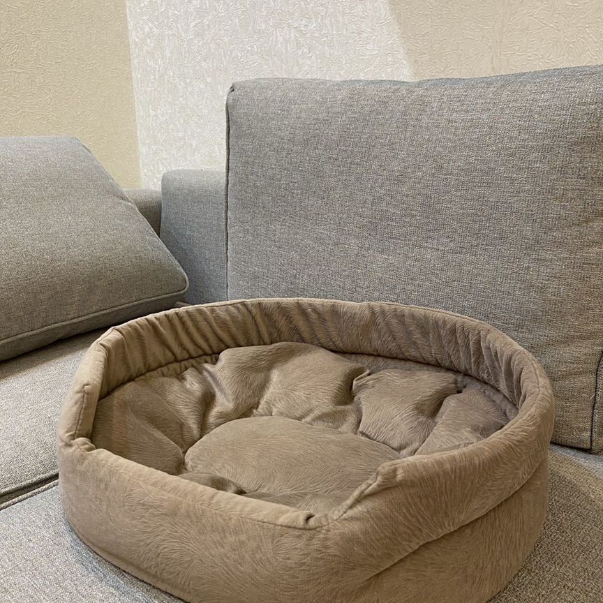 Лежанка для кошек