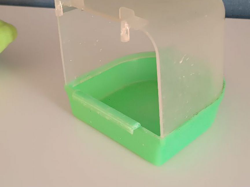 Купалка для попугая