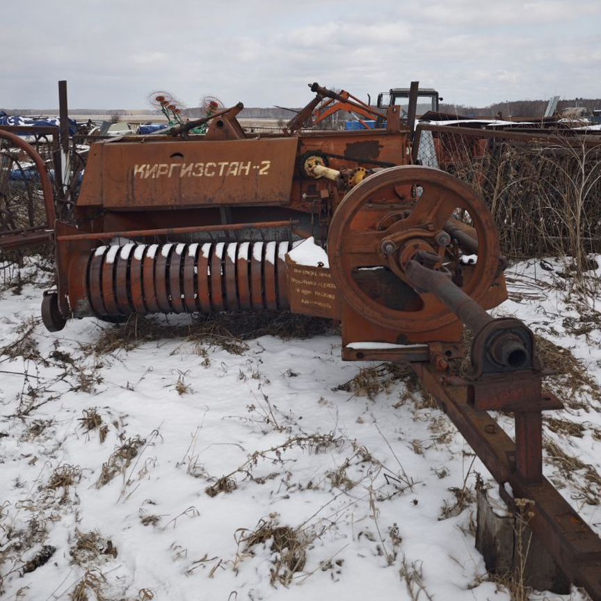 Пресс подборщик Киргизстан-2