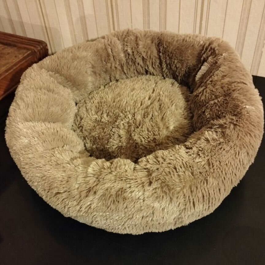 Лежанка для собак и кошек