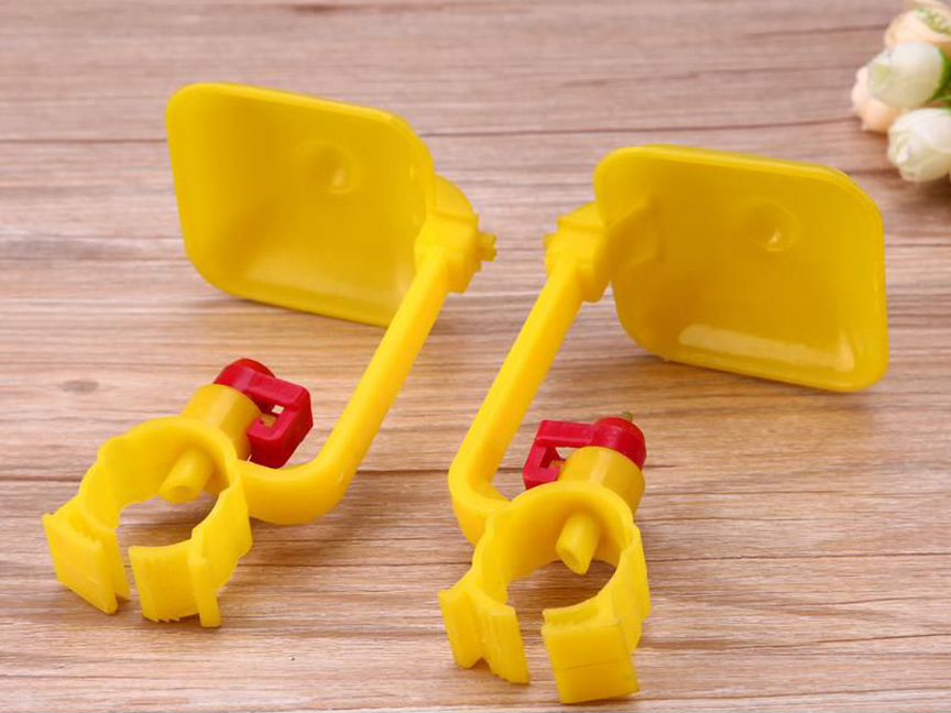 Ниппельные поилки для птиц