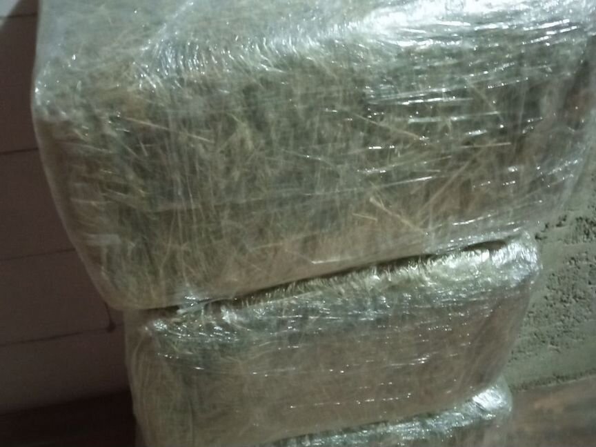 Сено для кормления животных