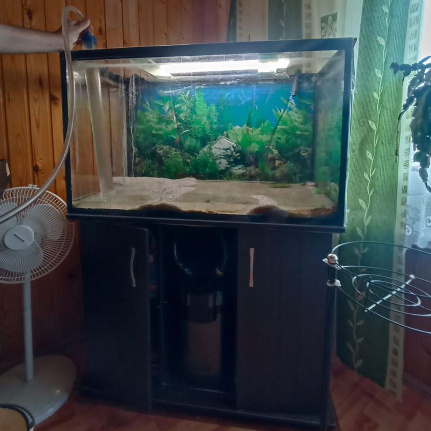 Аквариум с тумбой 350 л. б/у