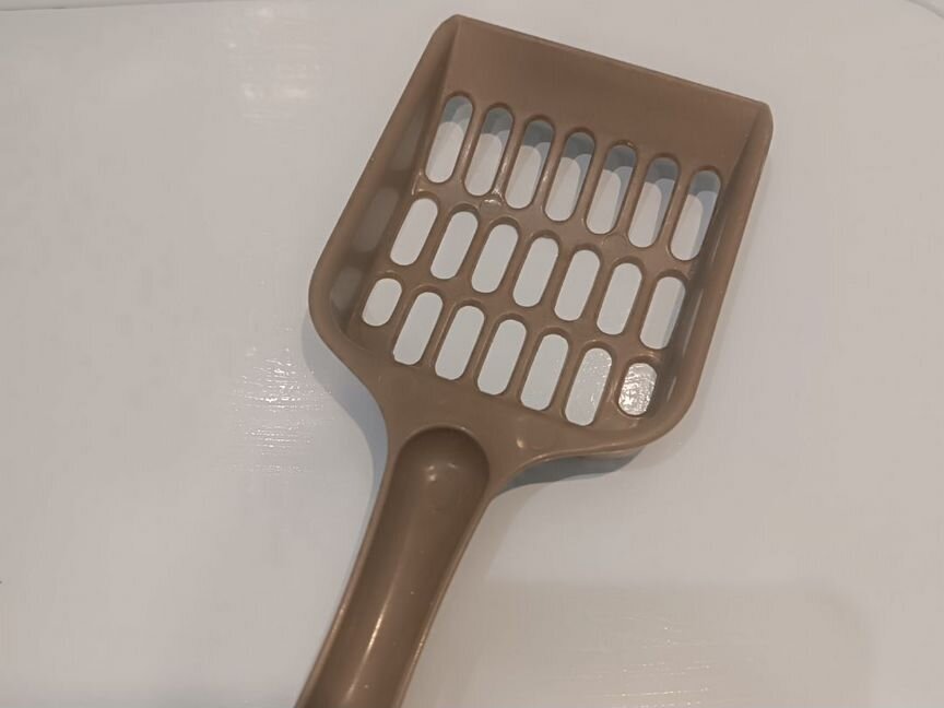 Совок для лотка