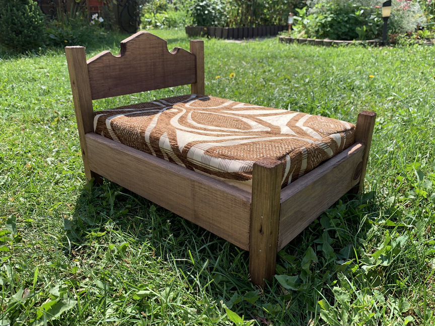 Кровать для кошки, лежанка