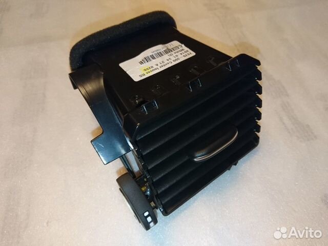 Дефлектор воздушный Volvo V40 Cross Country купить в Москве VOLVO ...