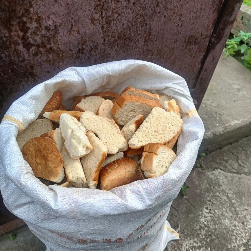 Хлеб сухари для животных