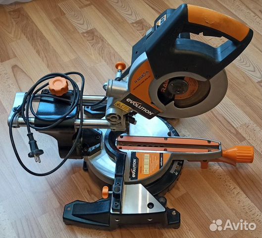 Многоцелевая торцовочная пила Evolution rage-3s купить в Москве ...