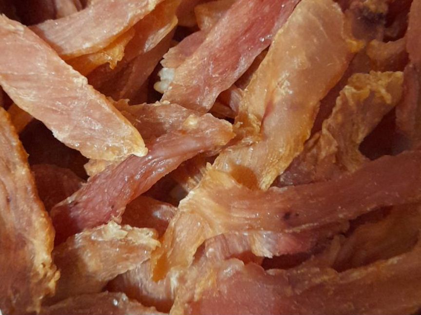 Вкусняшки для собак и кошек