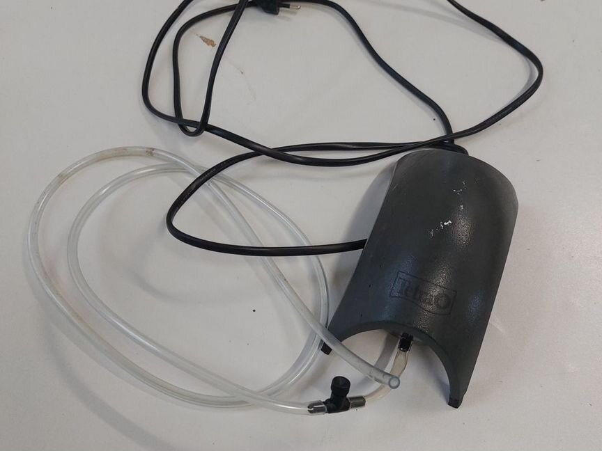 Компрессор Tetra APS 100