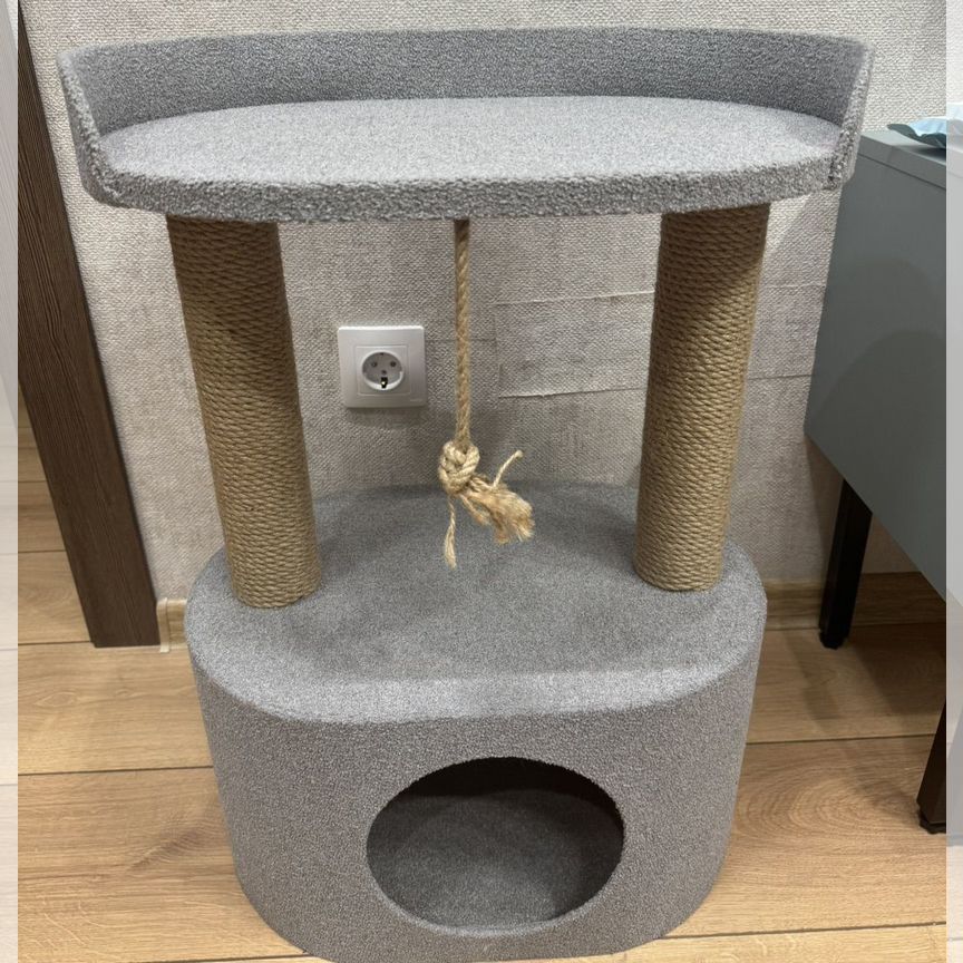 Домик для кошки с когтеточкой
