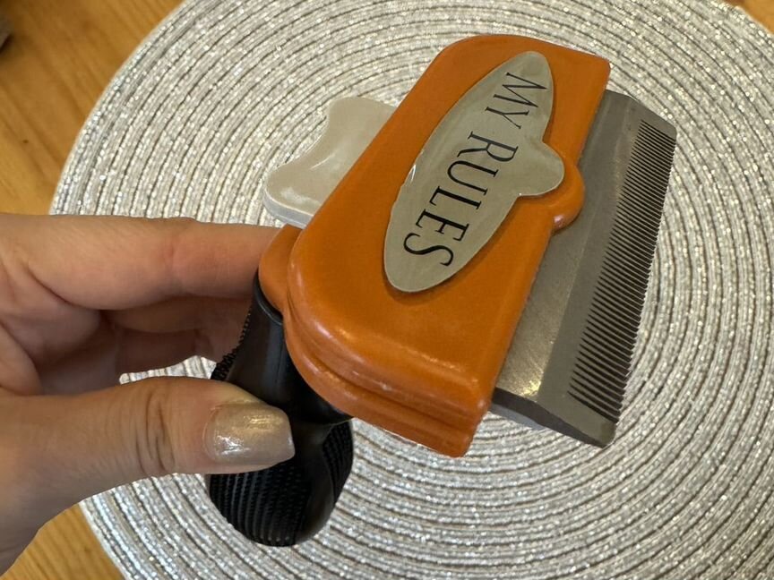 Дешеддер, чесалка, пуходерка