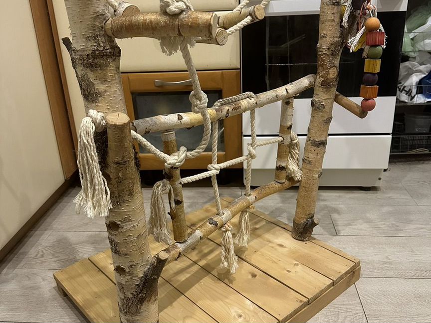 Игровая площадка для птиц