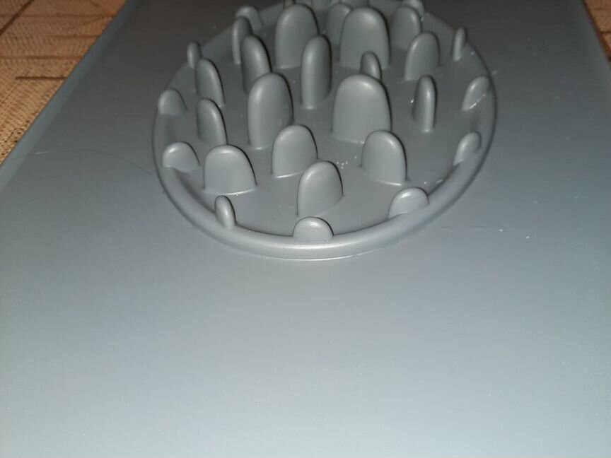 Силиконовый коврик для медленного кормления