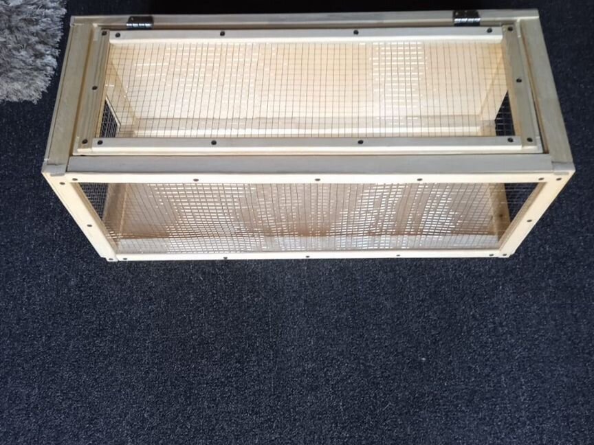 Клетка -ветрина для грызунов