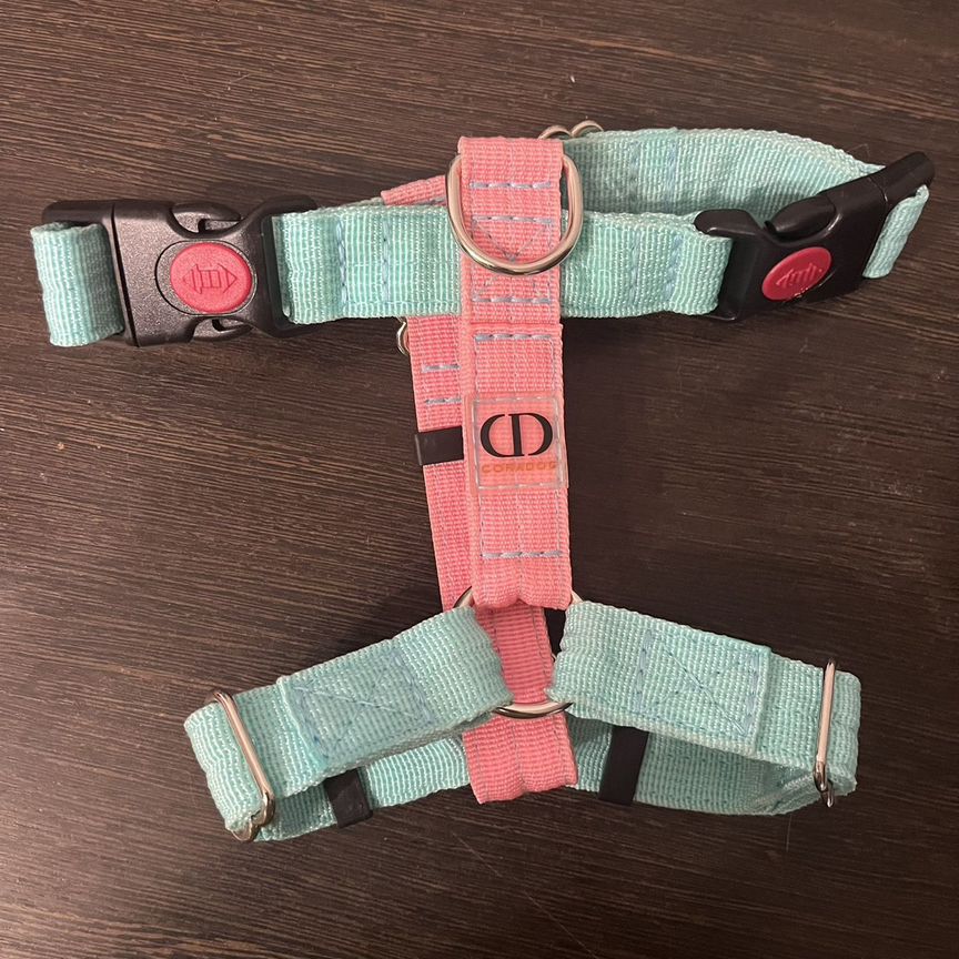 Шлейка анатомическая для собак