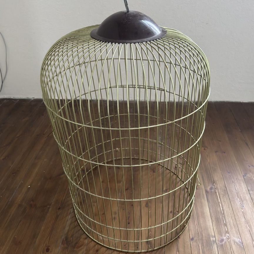 Клетка для попугая большая