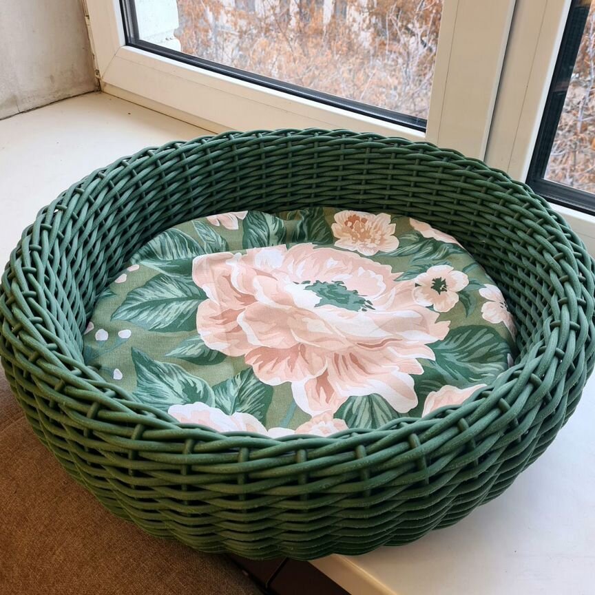 Лежанка для животных из ротанга