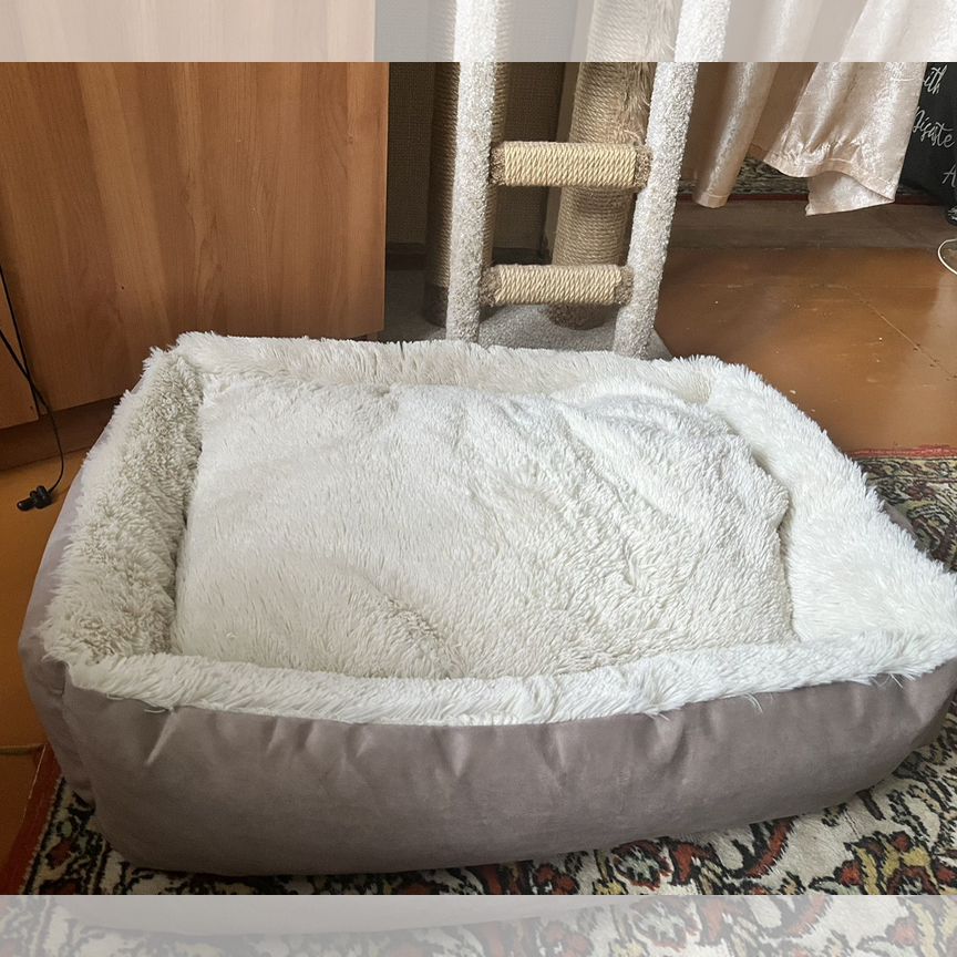 Домик лежанка для кошек и собак
