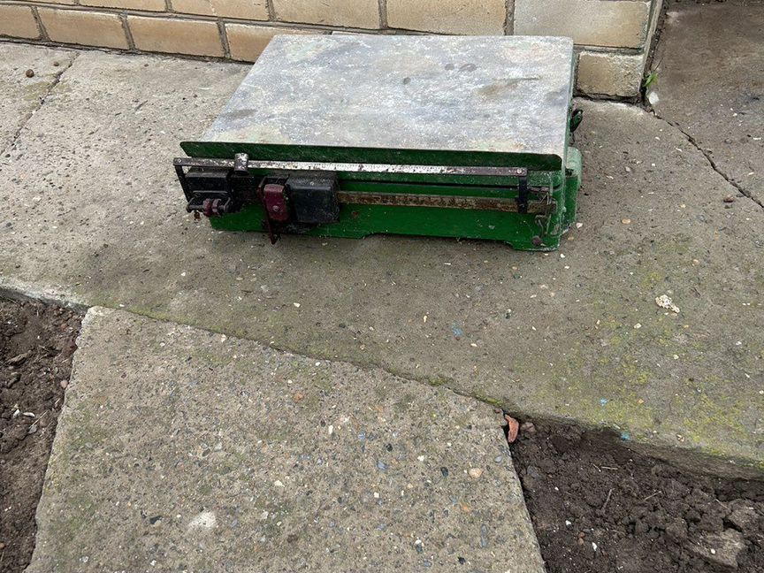 Весы пчеловода настольные