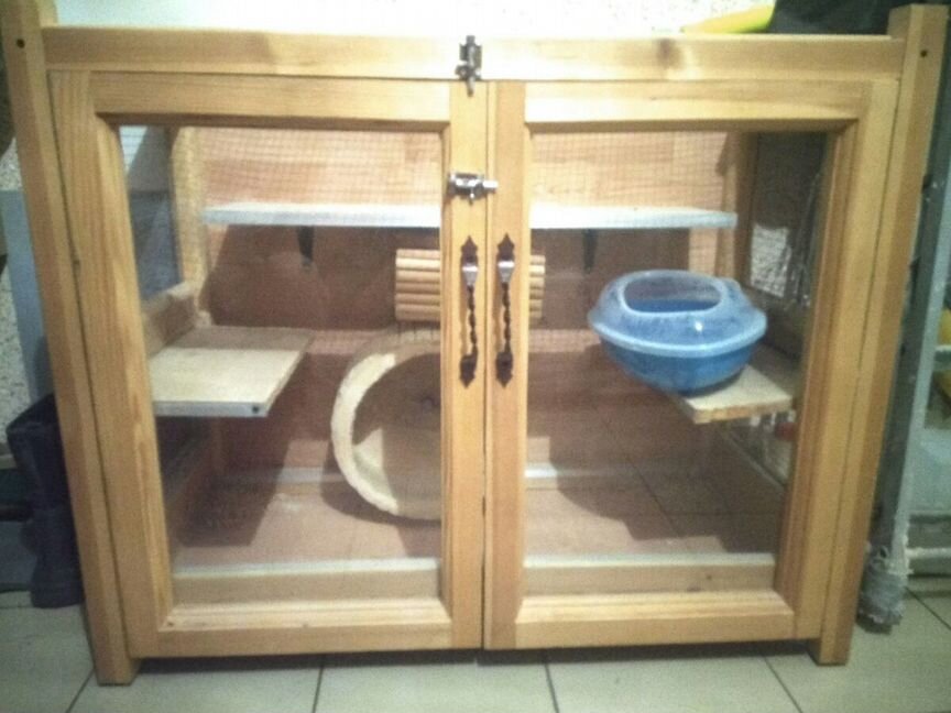 Витрина для шиншиллы