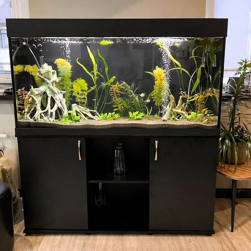 Аквариум с тумбой, 300 литров