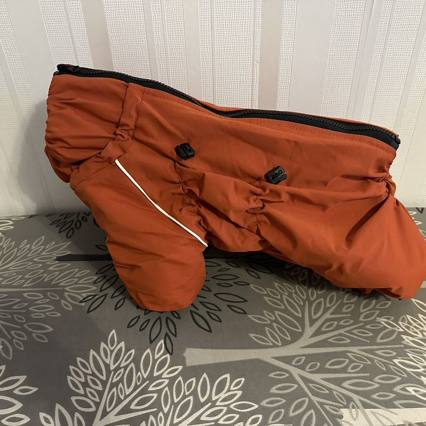 Зимний комбинезон на французского бульдога 30 см