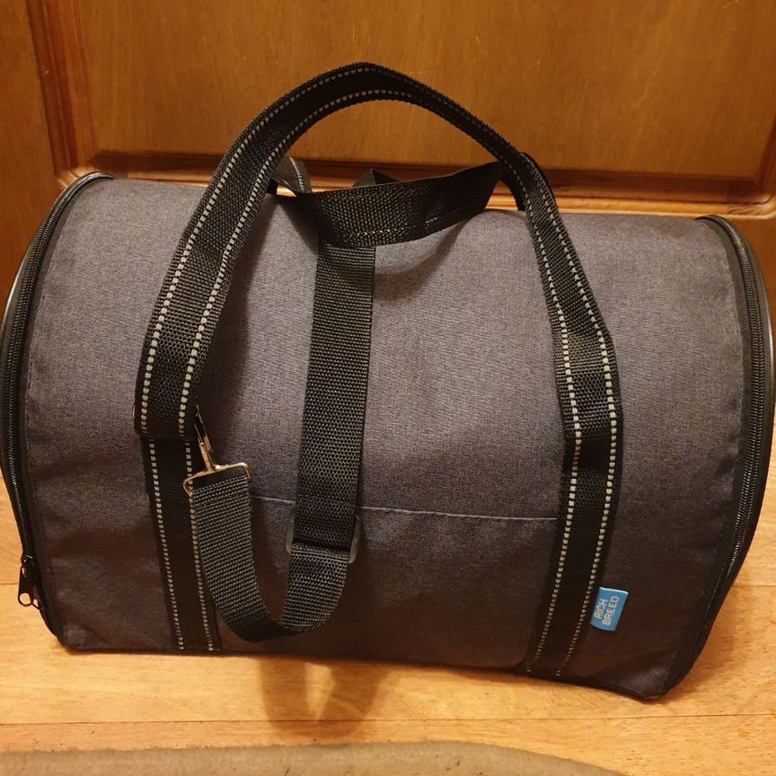 Переноска для кошек и собак