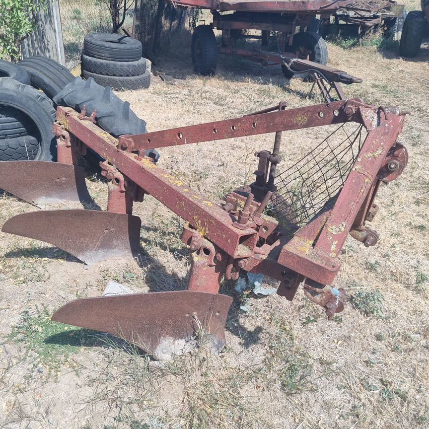 Плуг 3 х корпусный мтз