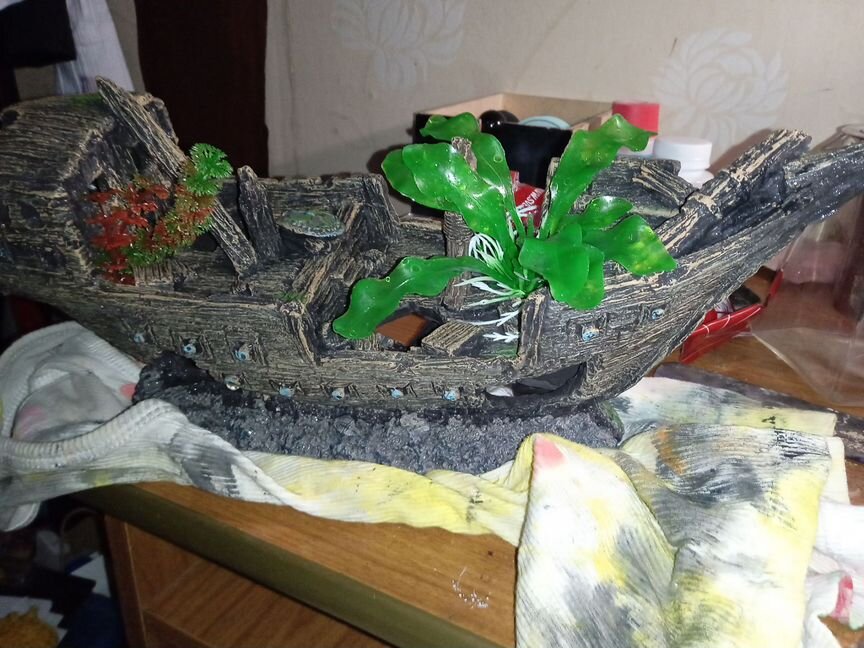 Украшения для аквариума