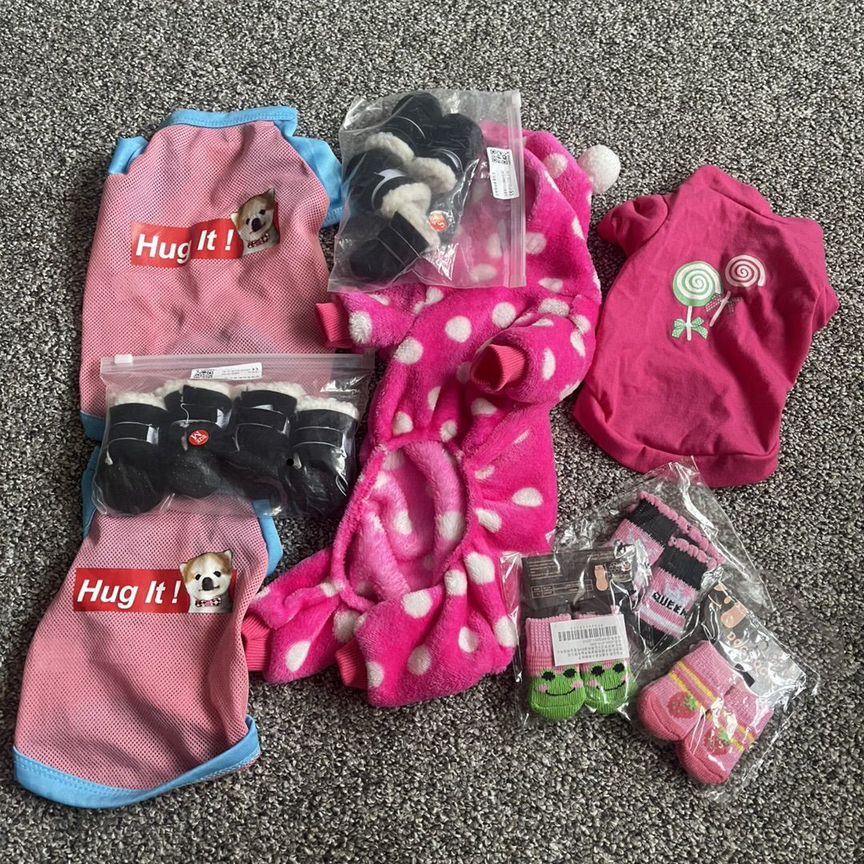 Одежка для собачек М и S