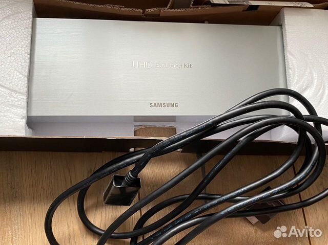 Samsung UHD Evolution Kit SEK-3500U купить в Москве | Электроника | Авито