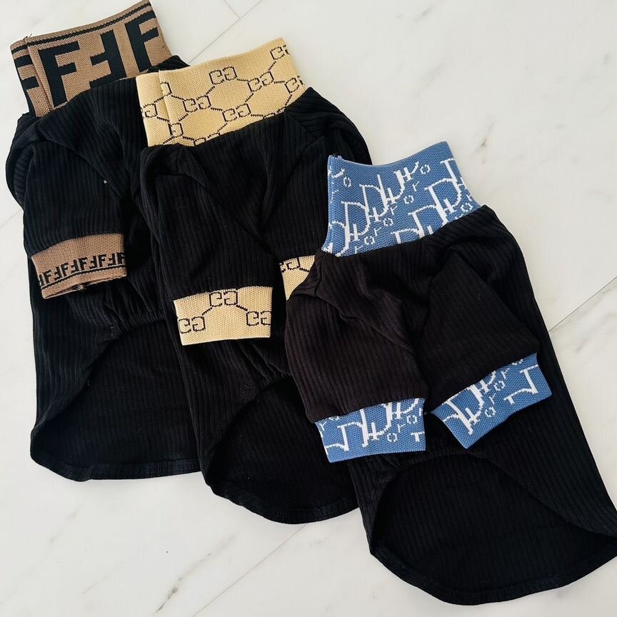 Одежда для собак мелких пород