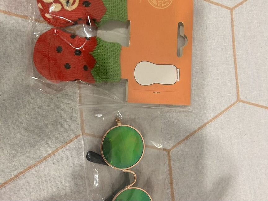 Носки и очки для собак, кошек