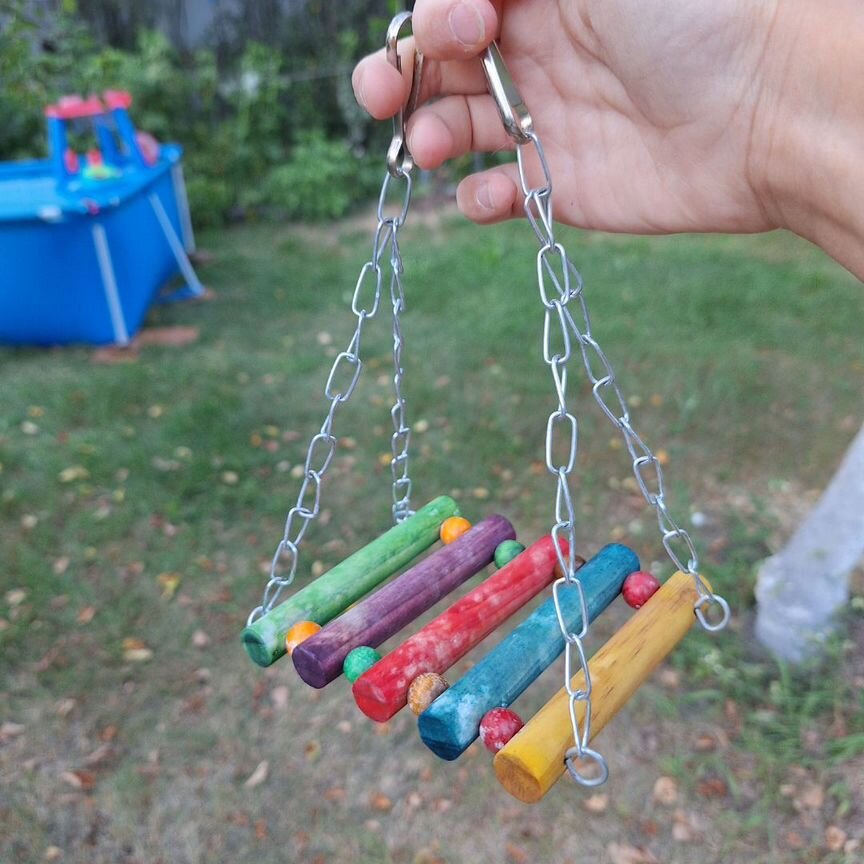 Игрушки для попугаев