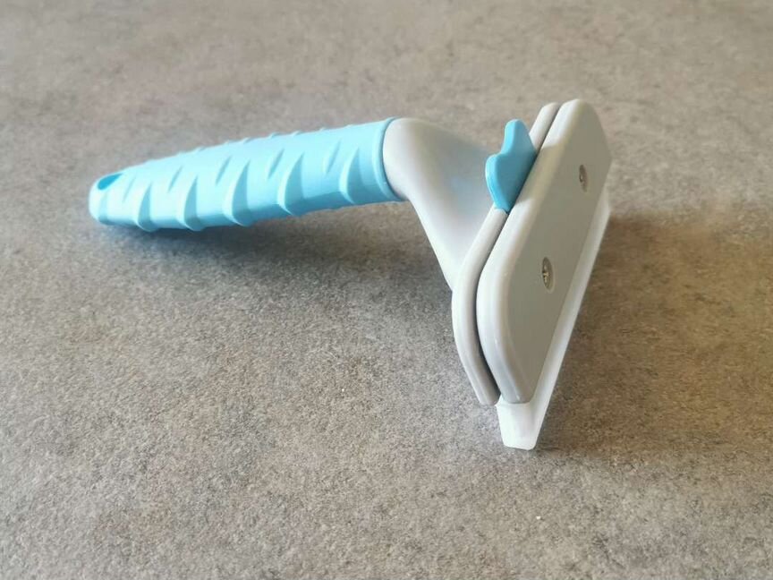 Расчестка для кошек и маленьких собак