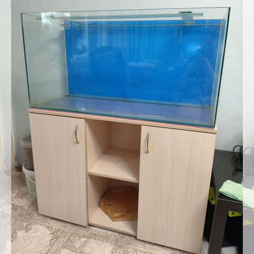 Аквариум 200 литров с тумбой