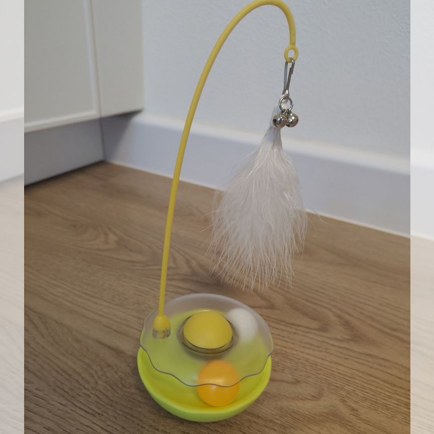 Игрушка для кошек неваляшка