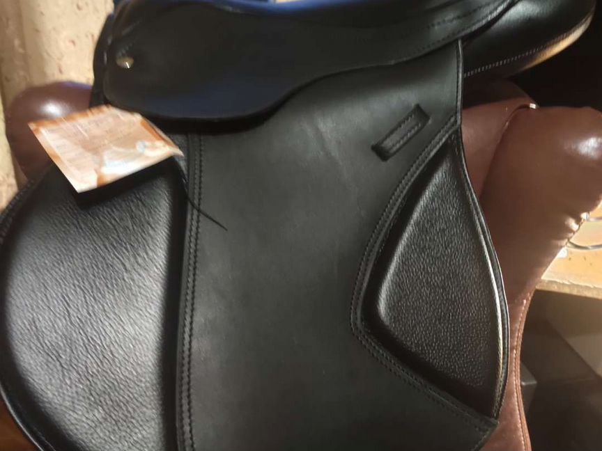 Седло троеборное 35/18,5