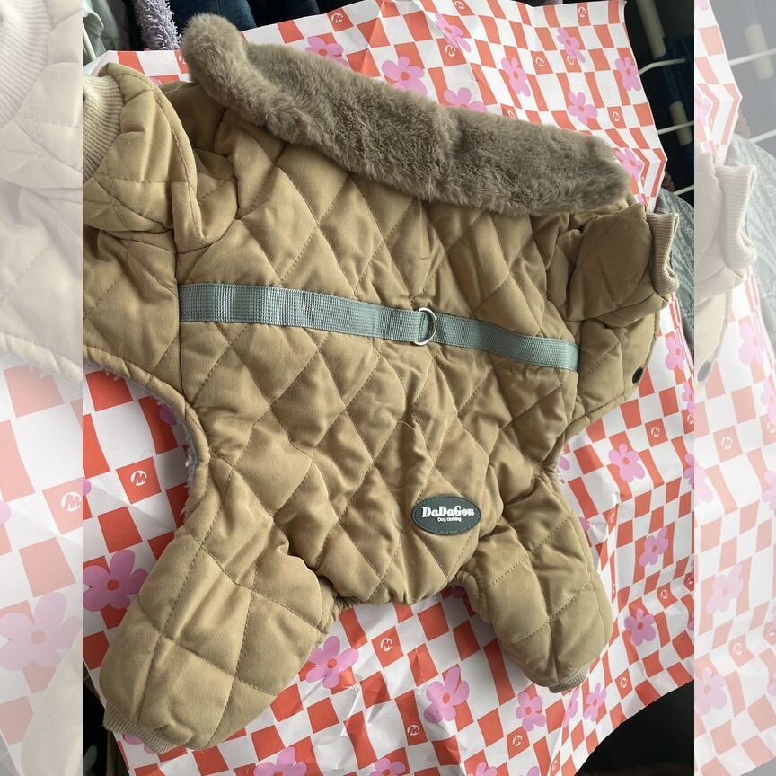 Комбинезон для маленькой собаки