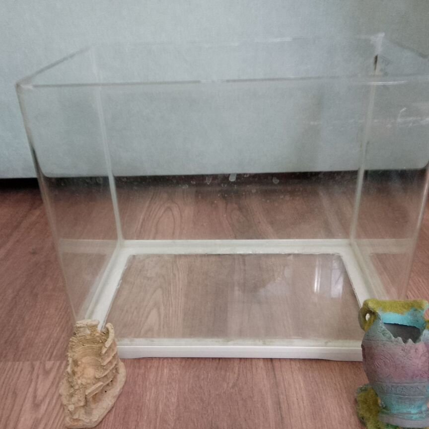 Аквариум с 2 игрушками
