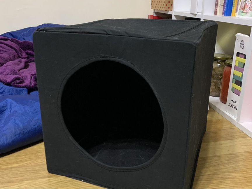 Lurvig домик для кошки IKEA в стеллаж