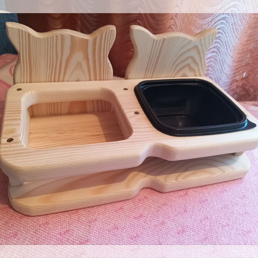 Подставка для мисок домашних животных