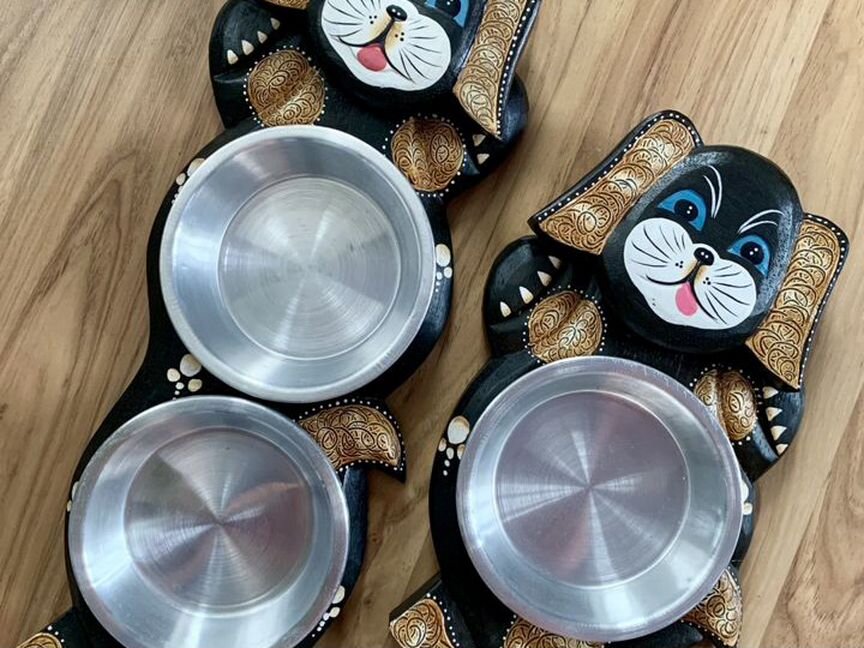 Миска кормушка для собак и кошек