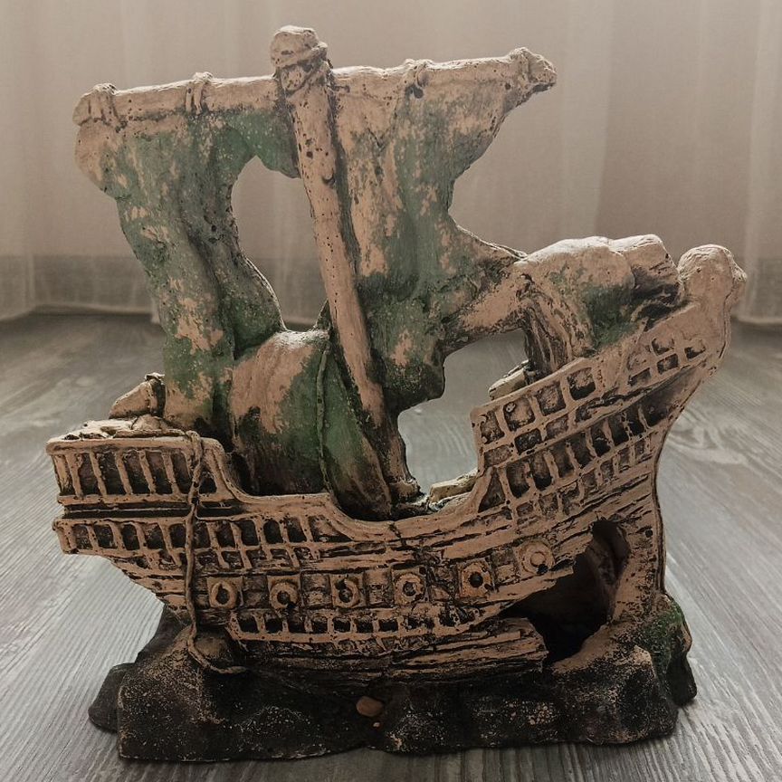 Грот для аквариума