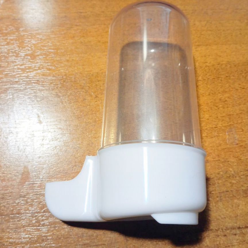 Новая поилка для птиц 200мл