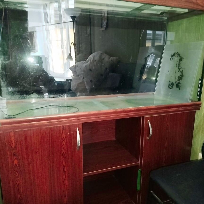 Аквариум с тумбой 288 литров