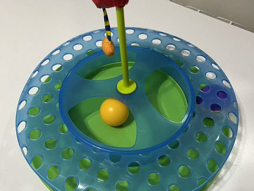 Игрушки для котов