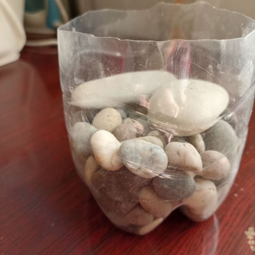 Камушки мелкие для аквариума